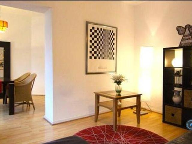 2 Bedroom Flat For Rent In Manchester