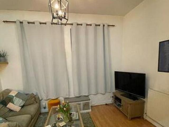 2 Bedroom Flat For Rent In Manchester