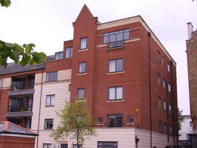 2 Bedroom Flat For Rent In Manor Gardens
