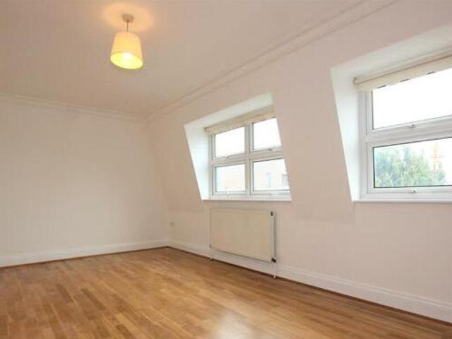 2 Bedroom Flat For Rent In Manor House