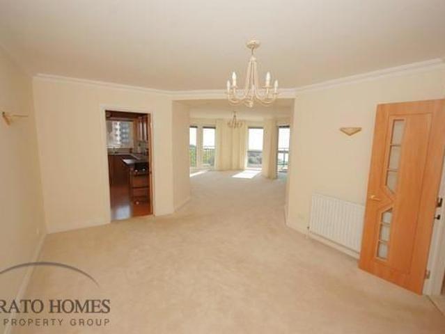 2 bedroom flat for rent in Manor Road, Bournemouth, BH1