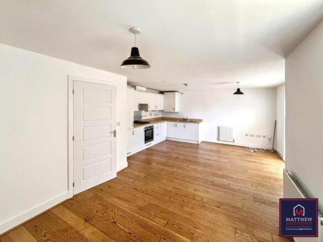 2 bedroom flat for rent in Mansfield Court, 17 Sanditon Way, BN14