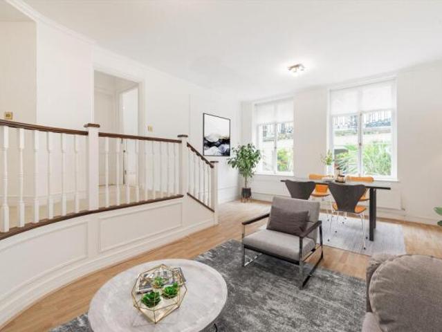 2 bedroom flat for rent in Mansfield Street, Marylebone, London W1G