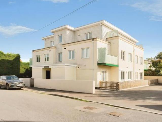 2 bedroom flat for rent in Madison Court Downend, BS16