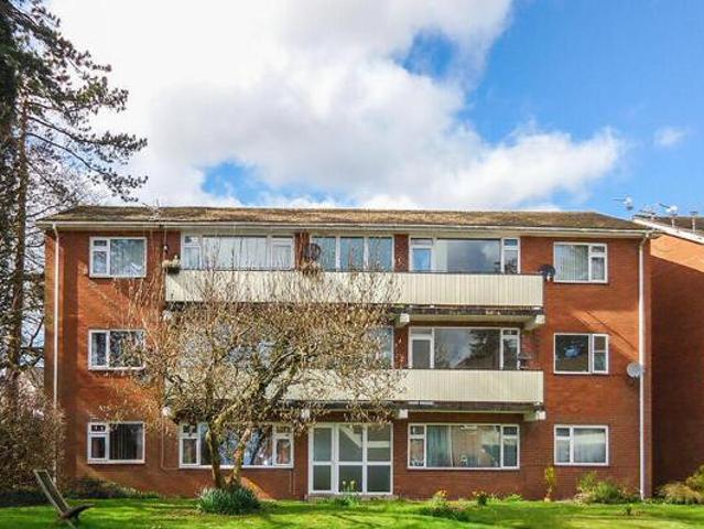 2 Bedroom Flat For Rent In Maes yr awel
