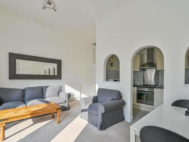 2 Bedroom Flat For Rent In Maida Vale, London
