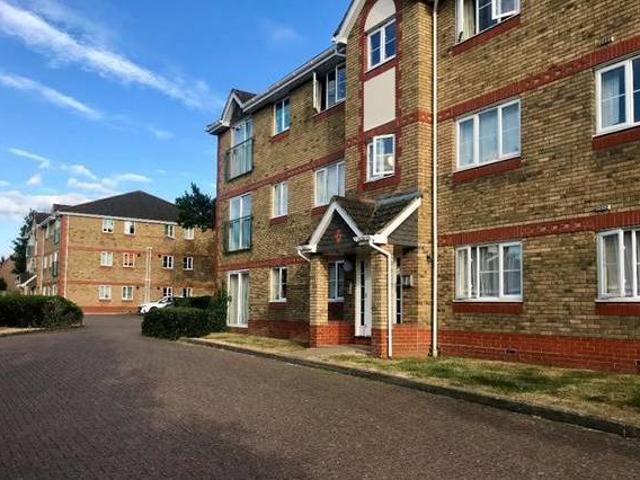 2 bedroom flat for rent in Maidenbower Crawley RH10