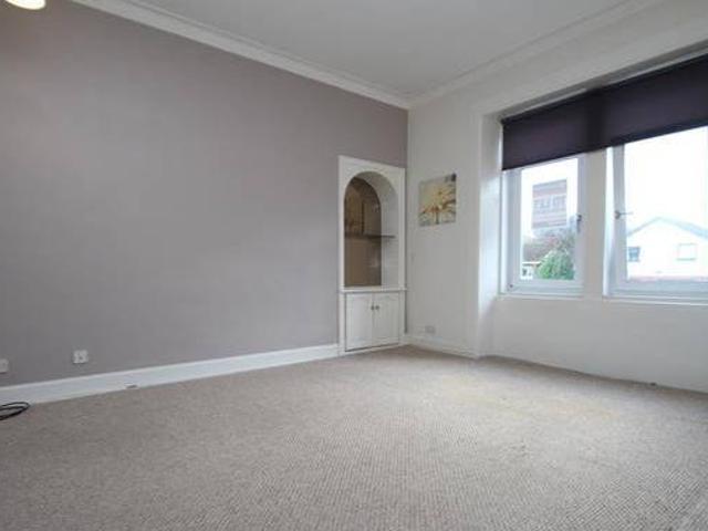 2 bedroom flat for rent in Main Street Chapelhall ML6