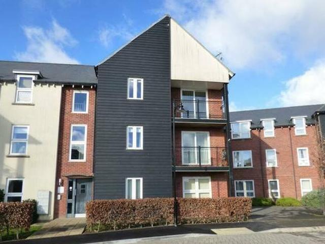 2 bedroom flat for rent in Maple Road Shaftesbury Dorset SP7