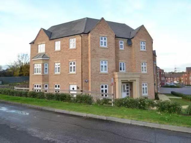 2 bedroom flat for rent in Martin Court,, ME10