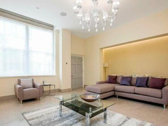 2 Bedroom Flat For Rent In Marylebone, London