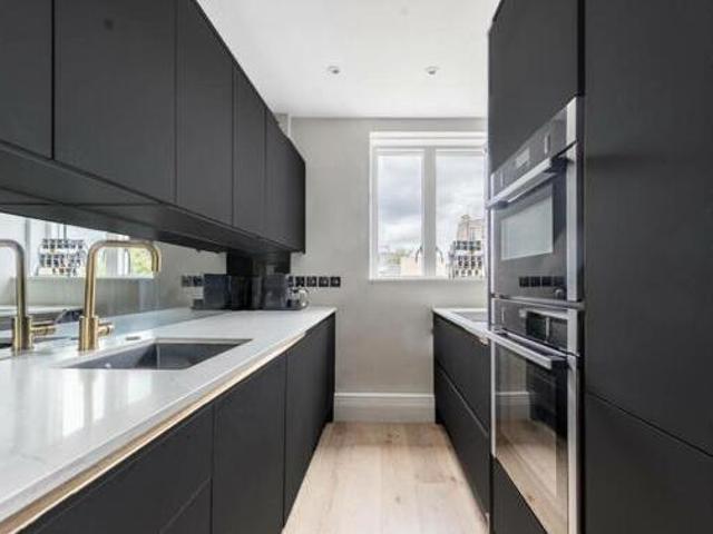 2 Bedroom Flat For Rent In Marylebone, London