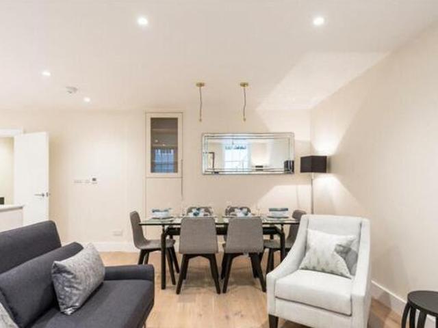 2 Bedroom Flat For Rent In Marylebone, London