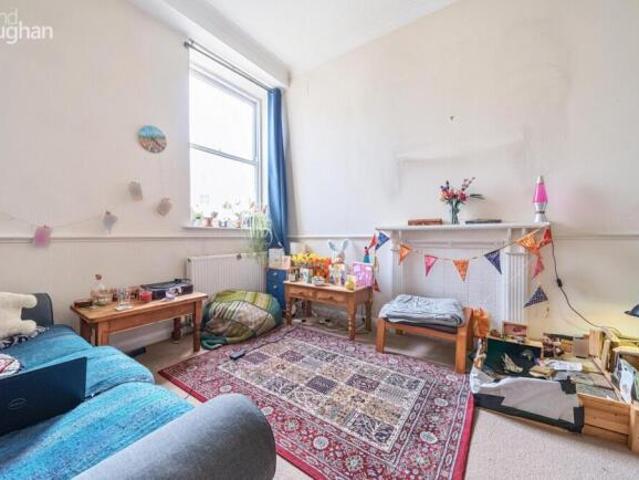 2 bedroom flat for rent in Marine Parade, Brighton, East Sussex, BN2
