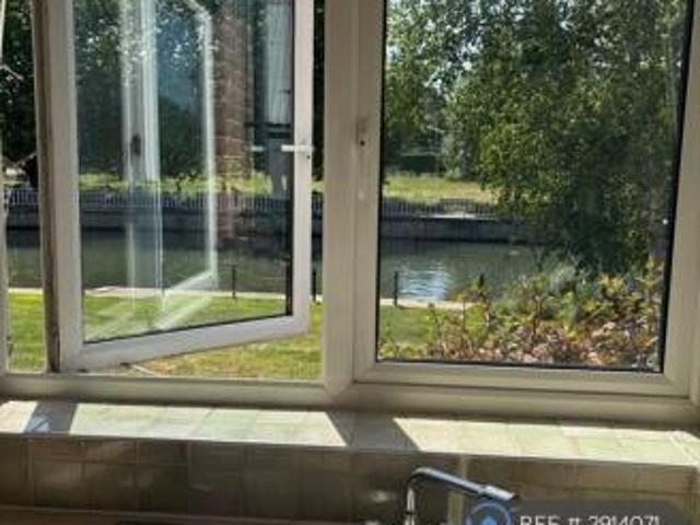 2 bedroom flat for rent in Mariners Way, Cambridge, CB4