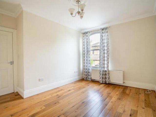 2 bedroom flat for rent in Marlborough Grove, York, YO10 4AY, YO10