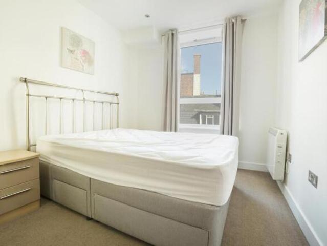 2 bedroom flat for rent in Marsh House, Marsh Street, BS1