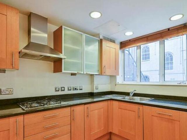 2 Bedroom Flat For Rent In Mayfair, London