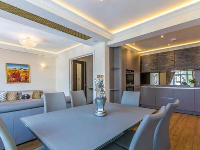 2 Bedroom Flat For Rent In Mayfair, London