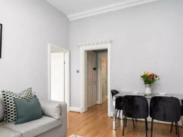 2 Bedroom Flat For Rent In Mayfair