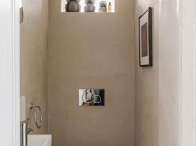 2 bedroom flat for rent in Mayola Road, London, E5
