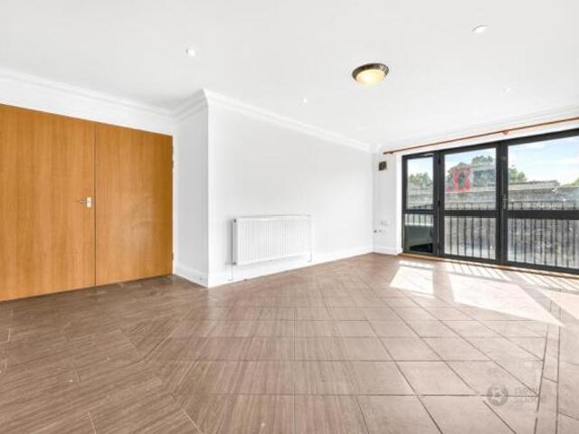 2 bedroom flat for rent in Ment House, Mentmore Terrace, London Fields, E8