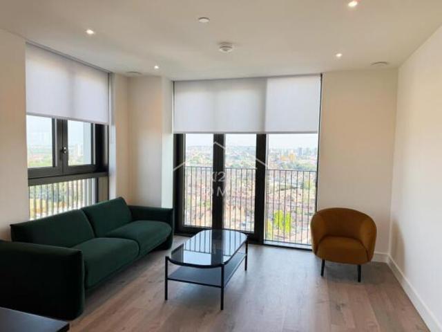 2 bedroom flat for rent in Menara Point, Affinity View, London, E16
