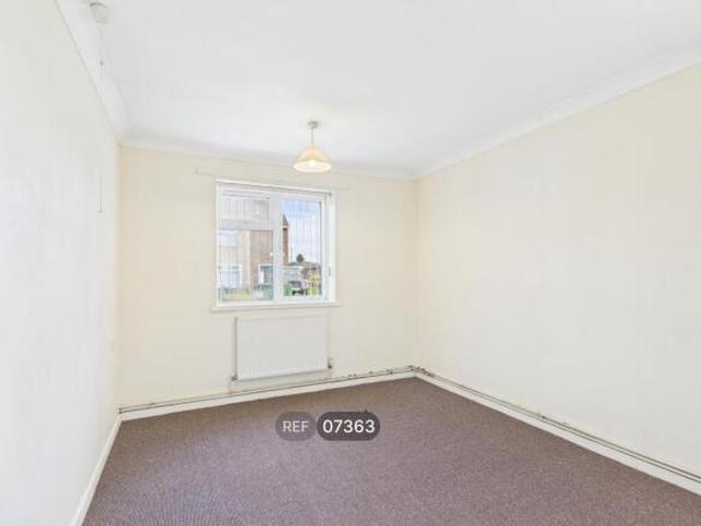 2 bedroom flat for rent in Mendip Grove, Peterborough, PE4 7TX, PE4