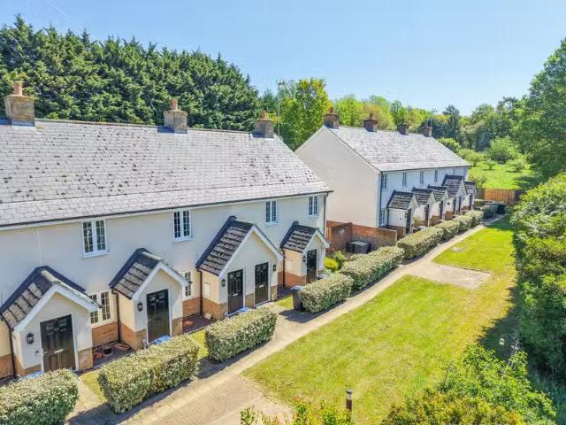 2 bedroom flat for rent in Meadow Lane, Newmarket, Suffolk, CB8