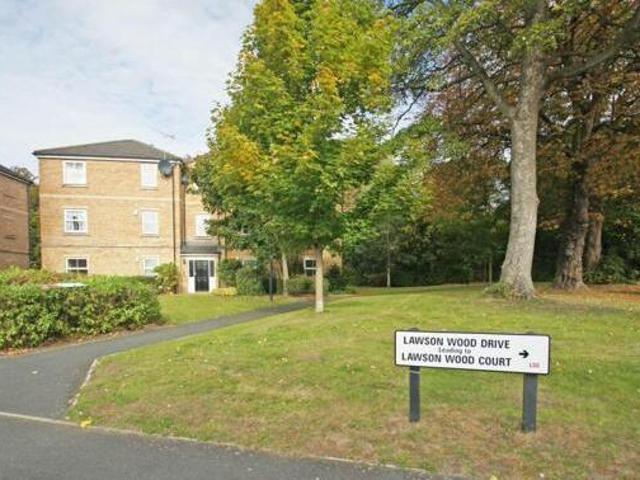 2 Bedroom Flat For Rent In Meanwood, Leeds