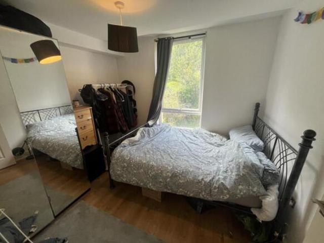 2 bedroom flat for rent in Meanwood Road, Leeds, West Yorkshire, LS7