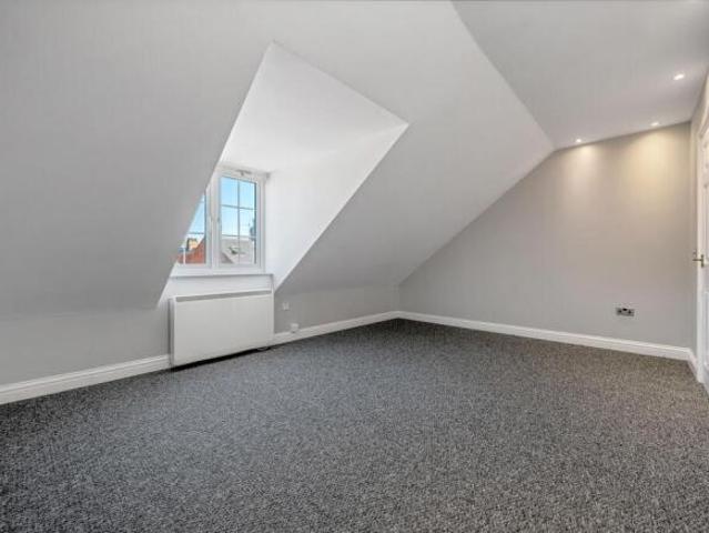 2 bedroom flat for rent in Melton Road, Syston, LE7