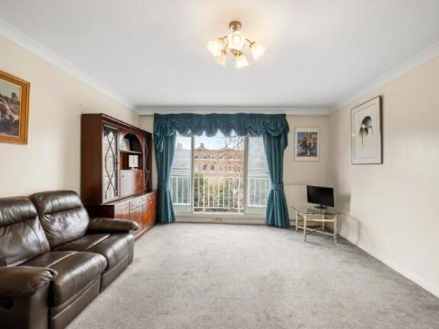 2 bedroom flat for rent in Melbury Road, Kensington, W14