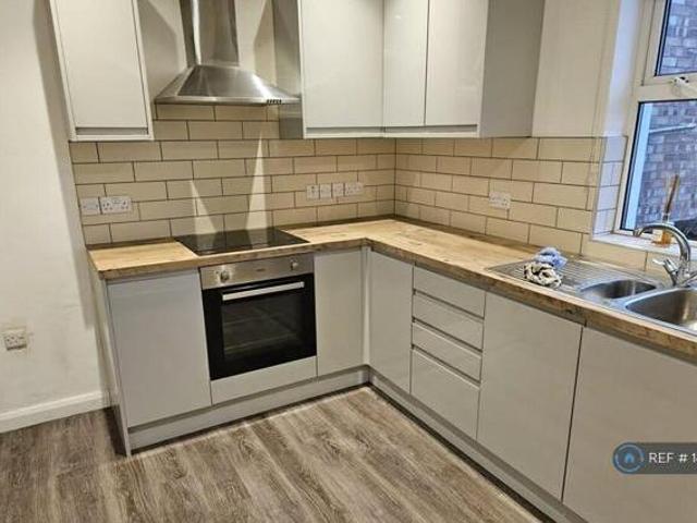 2 Bedroom Flat For Rent In Melksham
