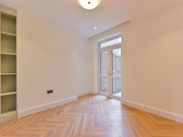 2 bedroom flat for rent in Melody Road, SW18, Wandsworth, London, SW18