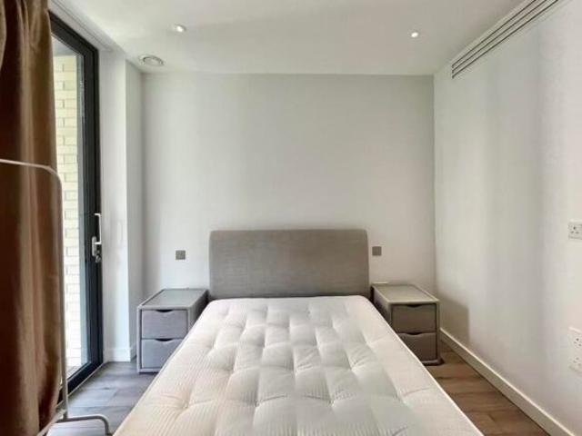 2 bedroom flat for rent in Meranti House, Alie Street, Tower Hamlets, London, E1