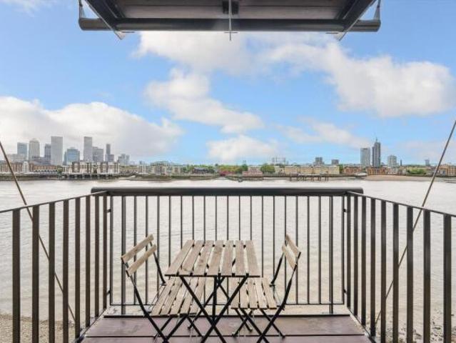 2 bedroom flat for rent in Merchant Court, Wapping Wall, London, E1W
