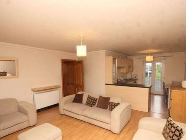 2 bedroom flat for rent in Merchants Way Inverkeithing KY11