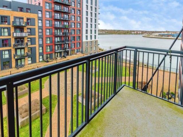 2 bedroom flat for rent in Meridian Way, SOUTHAMPTON, SO14