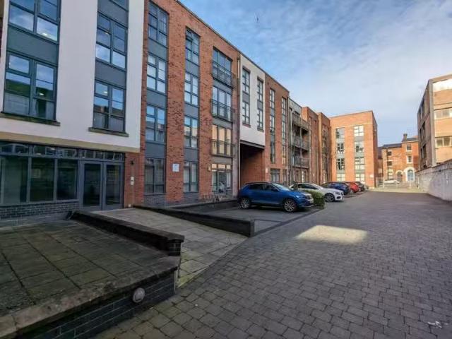 2 bedroom flat for rent in Metalworks Apartments, 93 Warstone.