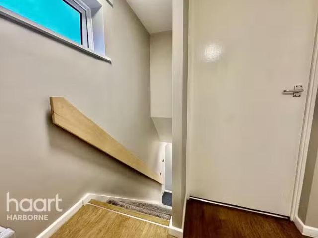 2 bedroom flat for rent in Metchley Drive, Harborne, B17