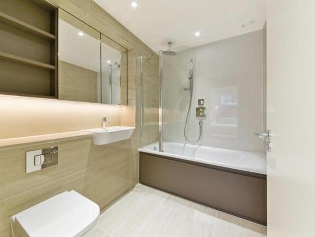 2 bedroom flat for rent in Minotaur House, Royal Arsenal Riverside, 3 Thunderer Walk, Woolwich, London, SE18