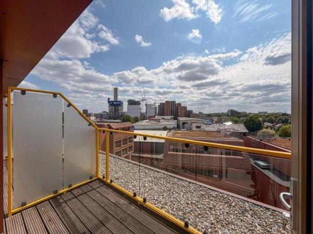 2 bedroom flat for rent in Milestone House, Old Kent Road, SE1 5YB, SE1