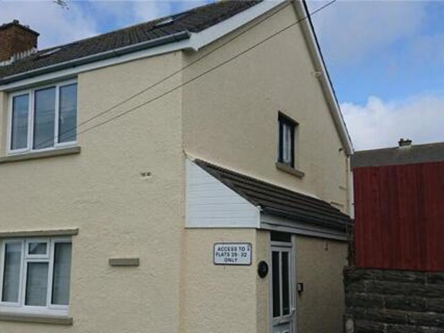 2 Bedroom Flat For Rent In Milford Haven, Sir Benfro