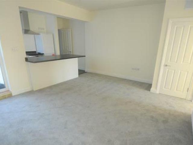 2 Bedroom Flat For Rent In Mill Hill
