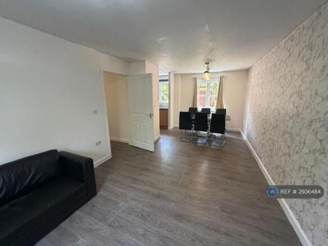 2 bedroom flat for rent in Millbank Place, Nottingham, NG6