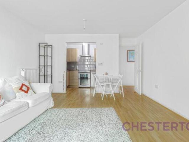2 bedroom flat for rent in Millharbour, Millwall, E14