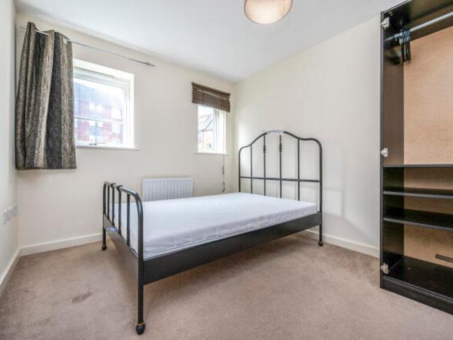2 bedroom flat for rent in Millward Drive, Bletchley, Milton Keynes, MK2