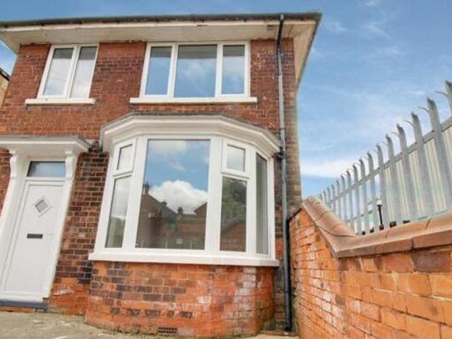 2 Bedroom Flat For Rent In Moorends, Doncaster