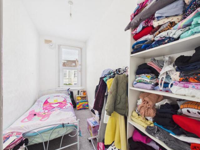 2 bedroom flat for rent in Morgan Road, Bromley, Kent, BR13QF, BR1